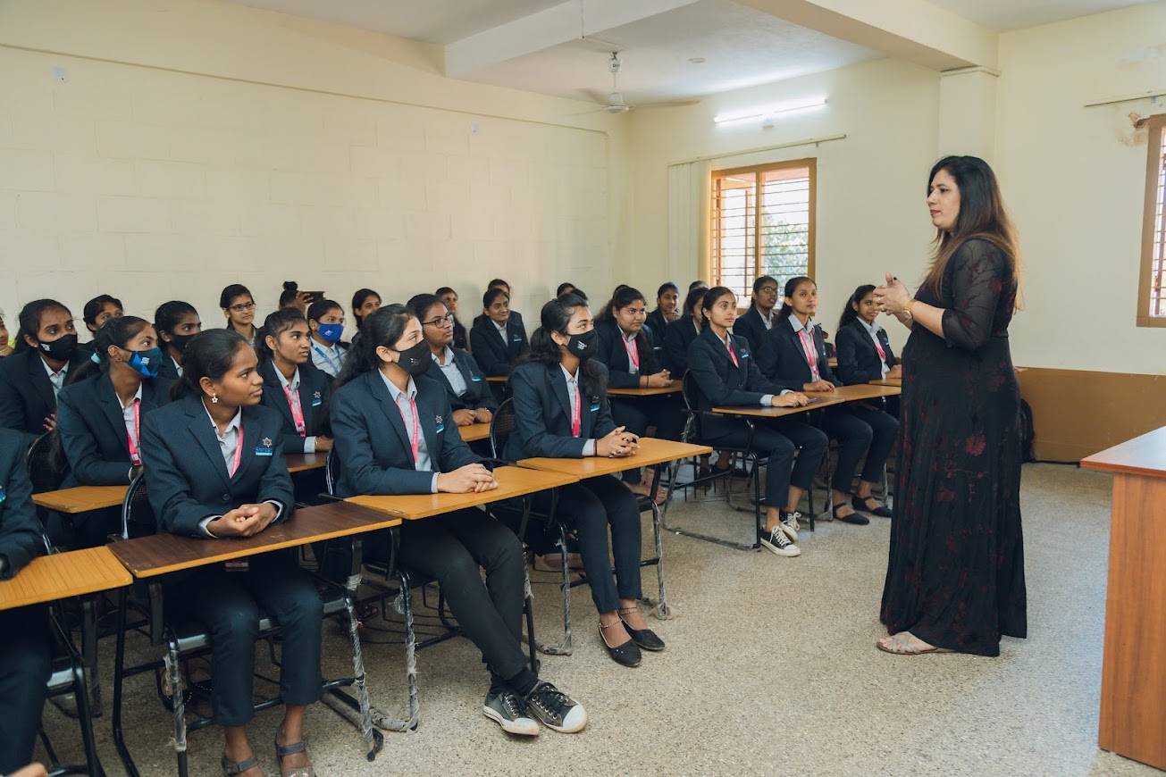 Grooming Etiquette for girls - Swastika National School